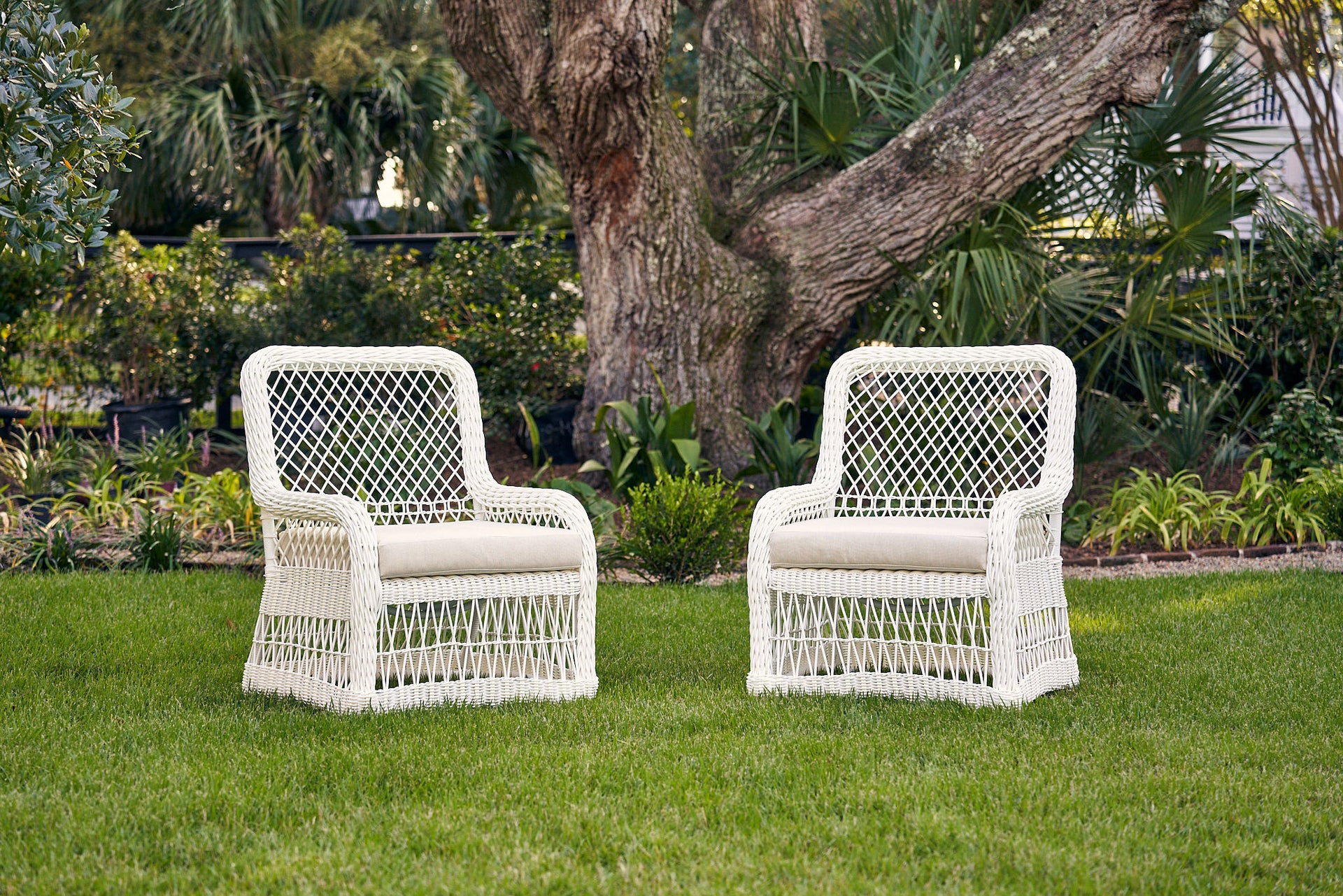 Village Porch Chair – HC Luxury Outdoor