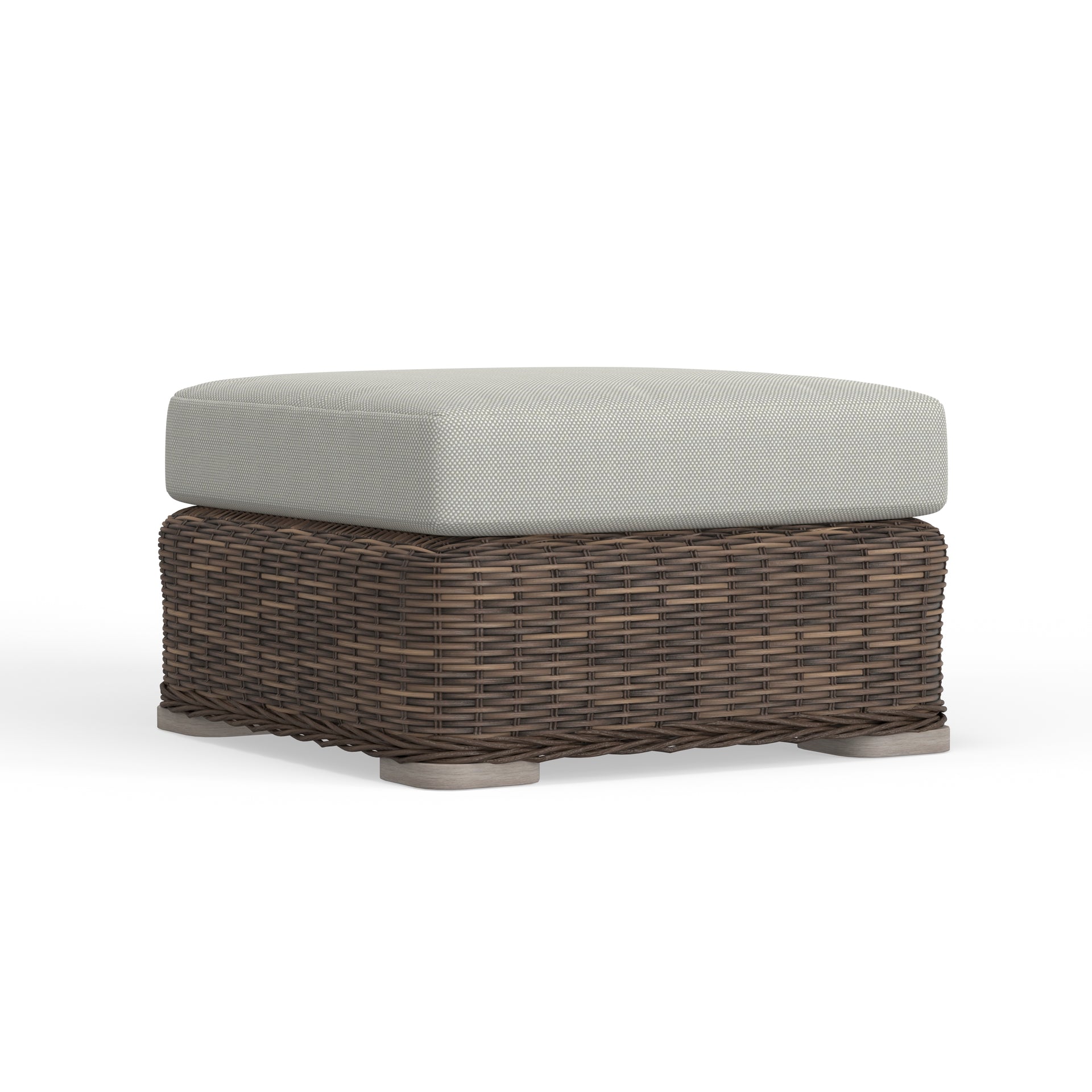 Newport Outdoor Ottoman - Luxury Wicker Outdoor Ottoman – HC Luxury Outdoor
